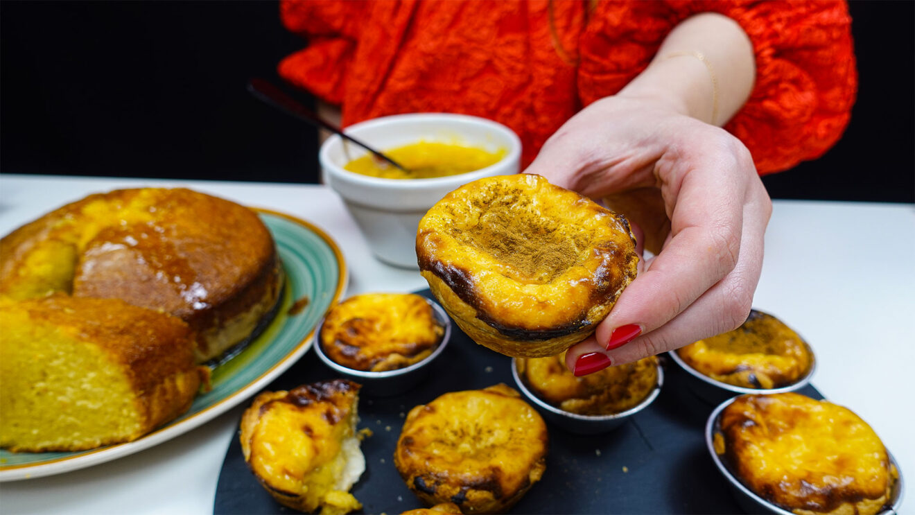 Pastel de Nata or Pastéis de Nata - Portuguese Custard Tarts